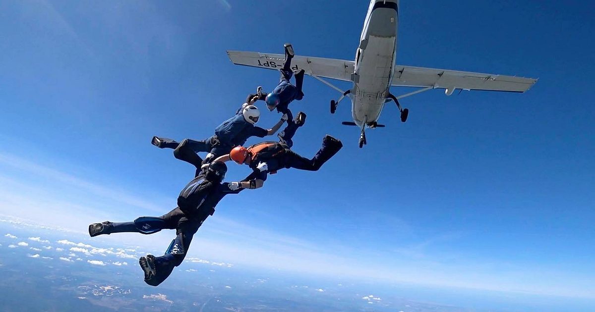 KNVvL | Grote delegatie naar Worldcup Parachutespringen in Noorwegen